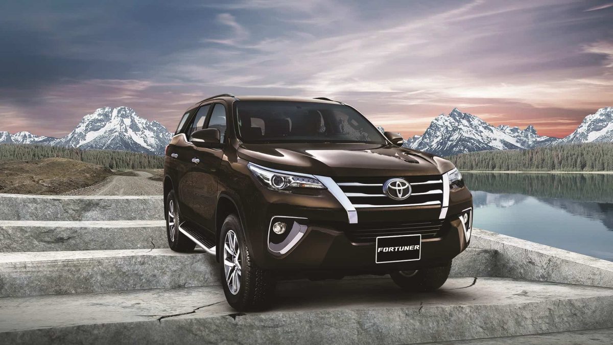Giá Xe Fortuner 2018 Và đánh Giá Chi Tiết Tháng 5/2026 | Toyota Tân Phú